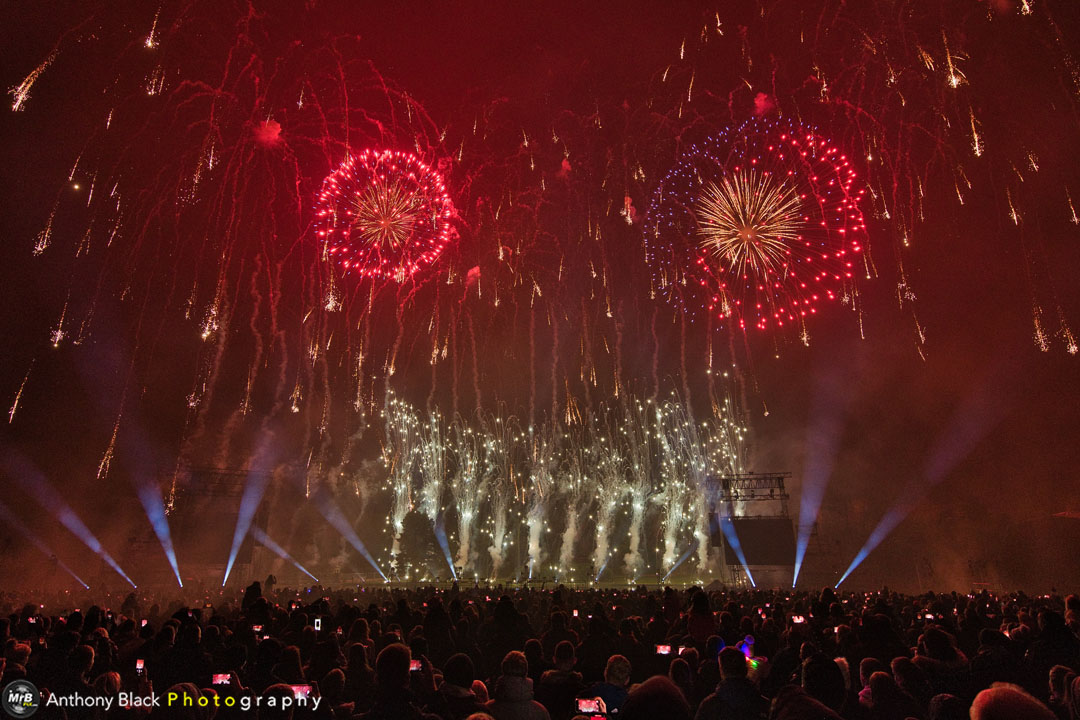 Olly Suckling Animates Ultimate Fireworks Spectacular at Alton Towers ...